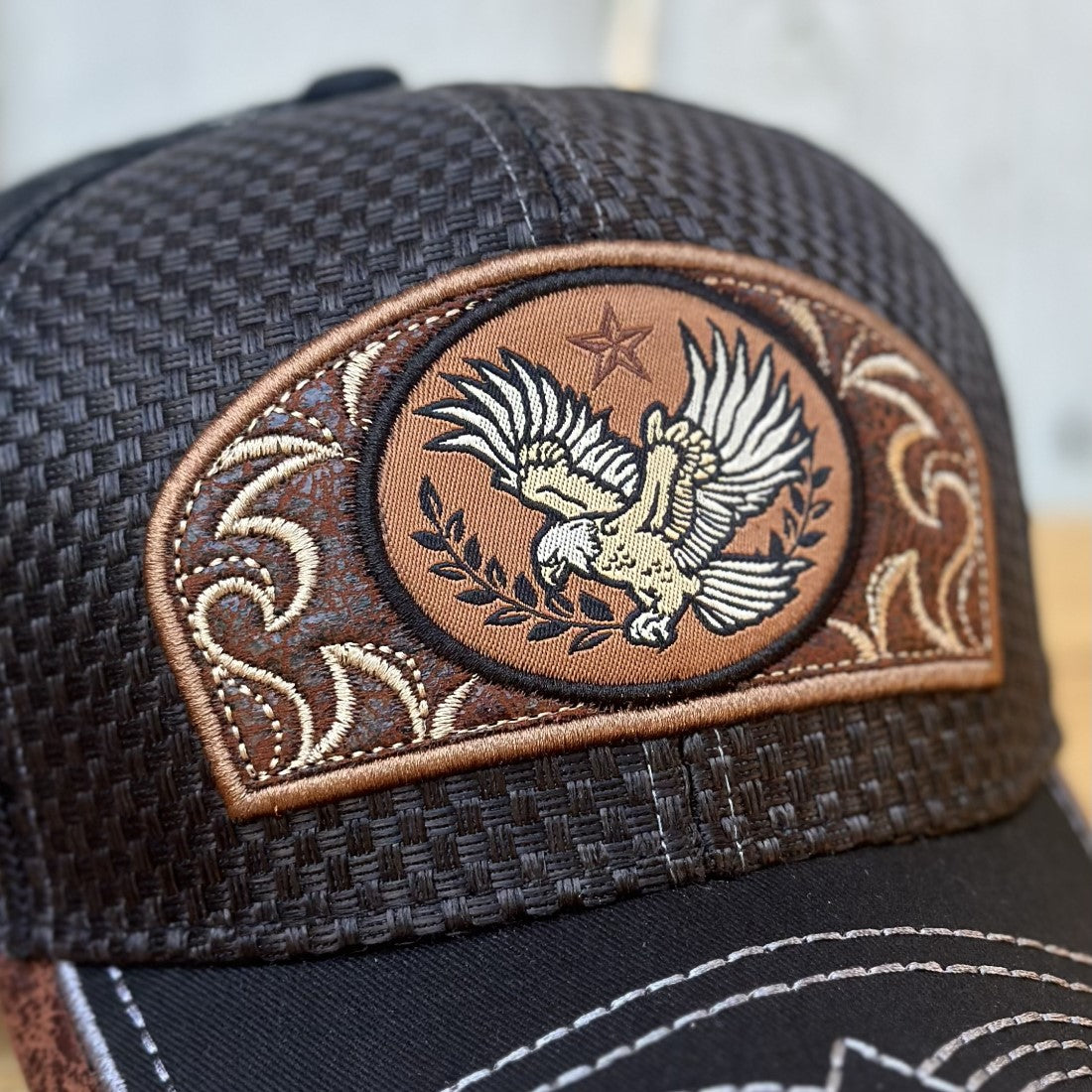 Gorra Vaquera Negra con Aguila - Gorras Vaqueras – Bota Exotica Western ...
